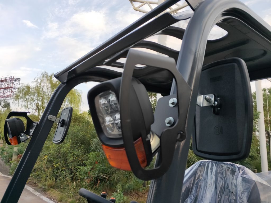 Electric Lithium Battery Forklift by World – XL Lifts